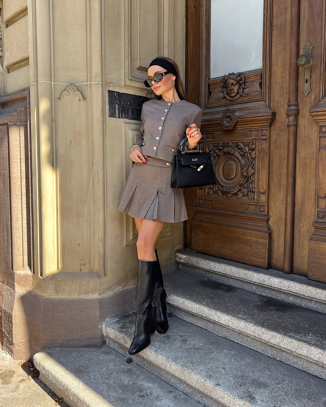 15 Classy Outfits for Women Without Looking Boring - Outfit for Women